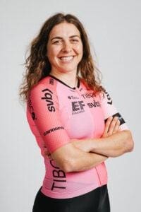 Les maillots 2023 d'EF-Easypost et EF-Tibco-SVB - Dimensions Vélo