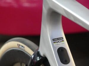 Nouveau Cannondale pour EF Education-Easypost en 2023 - Dimensions Vélo