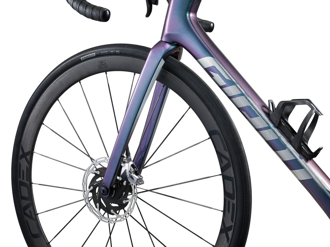 Les nouveaux Giant Defy Advanced arrivent ! - Dimensions Vélo