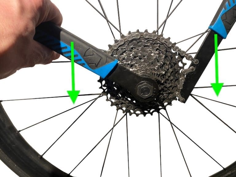 Démonter et remonter une cassette Sram XDR - Dimensions Vélo