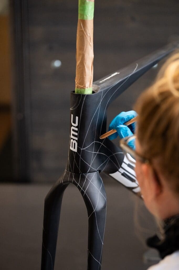 BMC VAR0, les Teammachine R 01 personnalisables - Dimensions Vélo